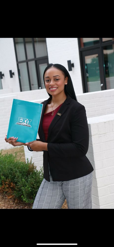 VEE PARHAM - EXIT REALTY CENTRAL - Updated March 2025 - Contact Agent ...