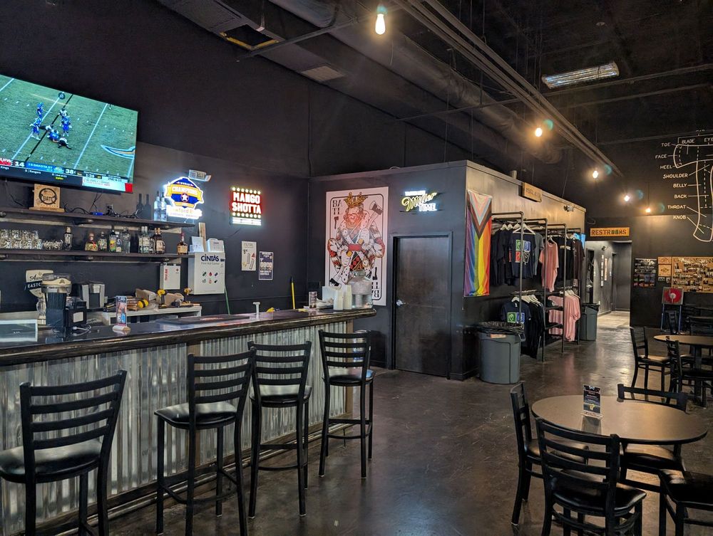 BATL AXE THROWING - Updated October 2025 - 123 Photos & 78 Reviews ...