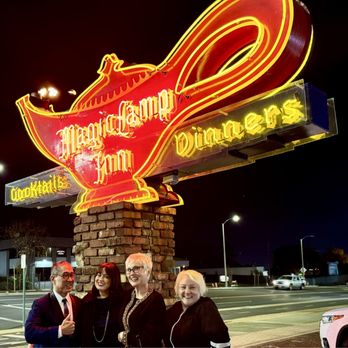 THE MAGIC LAMP INN - Updated November 2024 - 96 Photos & 42 Reviews ...