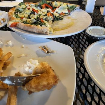 HOOLIGANS EASTSIDE GRILL - Updated November 2025 - 64 Photos & 90 ...