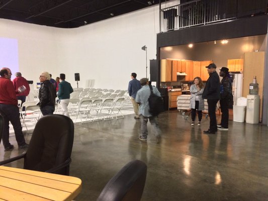 CREATIVE TECHNOLOGY CENTER - 604 Moulton Ave, Los Angeles, California ...