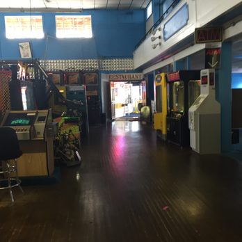 WEIRS BEACH ARCADE - Updated October 2025 - 19 Photos - Weirs Beach ...