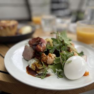 BRASSERIE 701 - Updated June 2025 - 422 Photos & 267 Reviews - 701 Côte ...