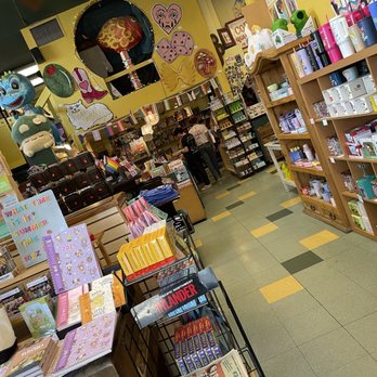 BOO RADLEY’S - Updated December 2025 - 71 Photos & 126 Reviews - 232 N ...