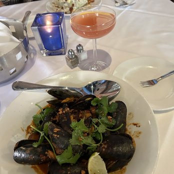 BLUE POINT GRILLE - Updated October 2024 - 639 Photos & 566 Reviews ...