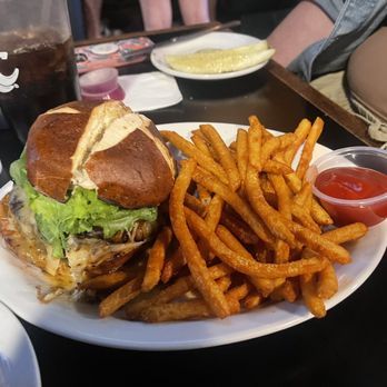 TRIDENT GRILL - 293 Photos & 430 Reviews - 2033 E Speedway Blvd, Tucson ...