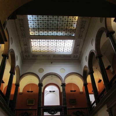 FALL RIVER PUBLIC LIBRARY - Updated October 2025 - 50 Photos - 104 N ...