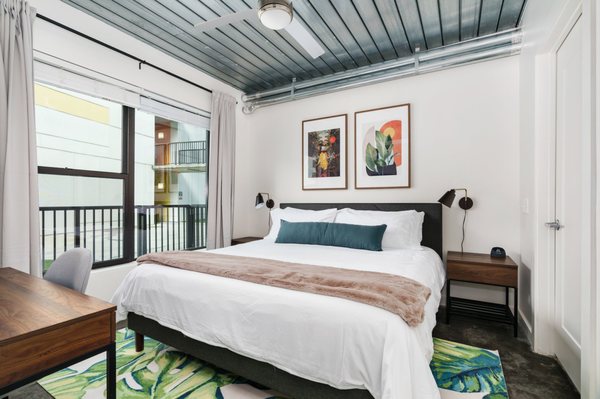 MID MAIN LOFTS - Updated December 2025 - 167 Photos & 52 Reviews - 3550 ...