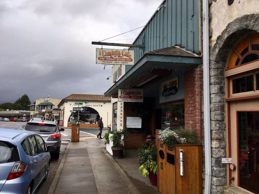 CAMBRIA CAFE - 219 Photos & 322 Reviews - 2282 Main St, Cambria, CA - Yelp