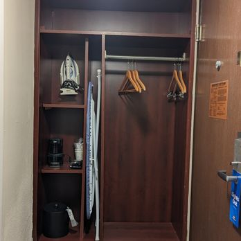 DAYS INN BY WYNDHAM WASHINGTON DC/CONNECTICUT AVENUE - Updated December ...