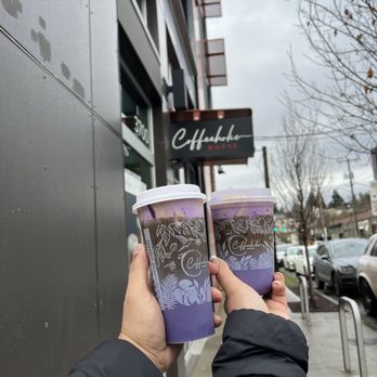 COFFEEHOLIC HOUSE - 1480 Photos & 722 Reviews - 3700 S Hudson St ...