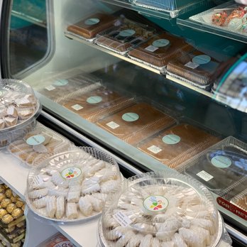 PAPILLON INTERNATIONAL BAKERY - Updated May 2024 - 397 Photos & 491 ...