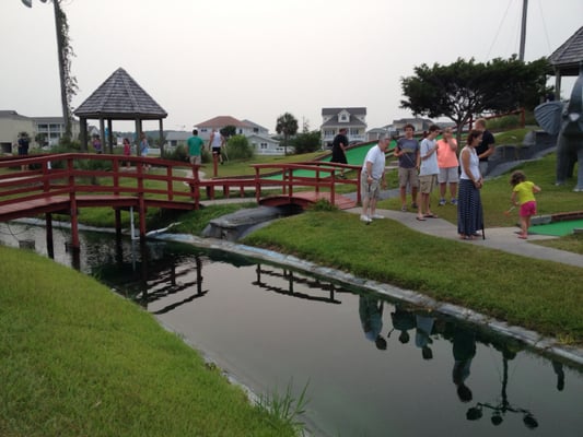 RIVER COUNTRY MINI GOLF - Updated October 2025 - 19 Reviews - 1 E 1st ...