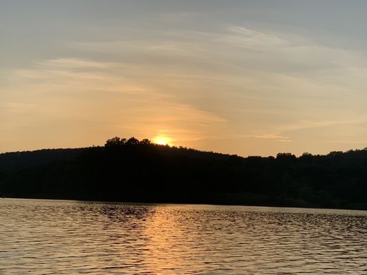 COWANESQUE LAKE - Updated August 2025 - 15 Photos - 710 Ives Run Ln ...