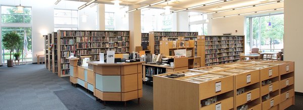 CUDAHY FAMILY LIBRARY - Updated December 2025 - 96 Photos - 3500 ...