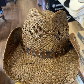 BOOT BARN - Updated December 2025 - 42 Photos & 10 Reviews - 8366 ...