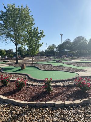 KATY MINIATURE GOLF BATTING CAGES - Updated April 2025 - 13 Photos & 19 ...