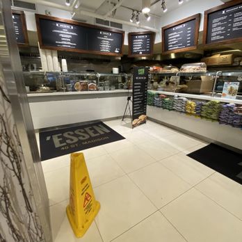 ESSEN SLOW FAST FOOD - Updated December 2025 - 51 Photos & 108 Reviews ...