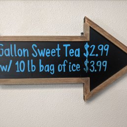 TOPSIDE CATERING & DELI - Updated June 2025 - 15 Photos - 133 US ...