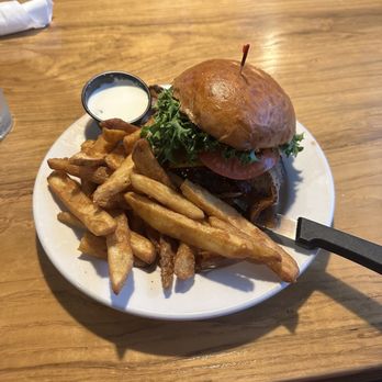 UPLAND BREWING COMPANY - Updated November 2025 - 169 Photos & 106 ...