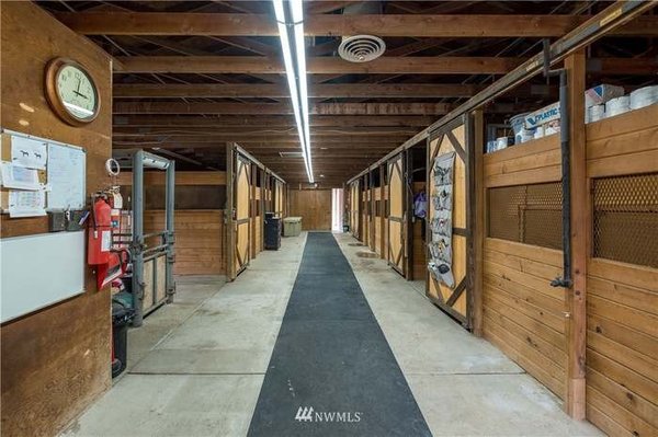 LEGACY STABLES - Updated October 2025 - Roy, Washington - Horse ...