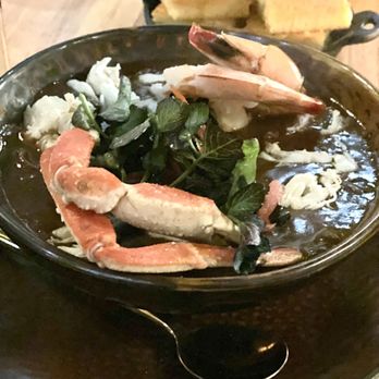 AMINA - Updated July 2024 - 466 Photos & 187 Reviews - 104 Chestnut St ...