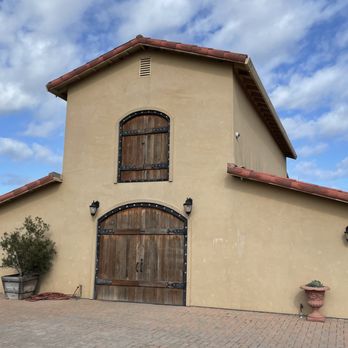 ROBLEDO FAMILY WINERY - Updated December 2025 - 393 Photos & 284 ...