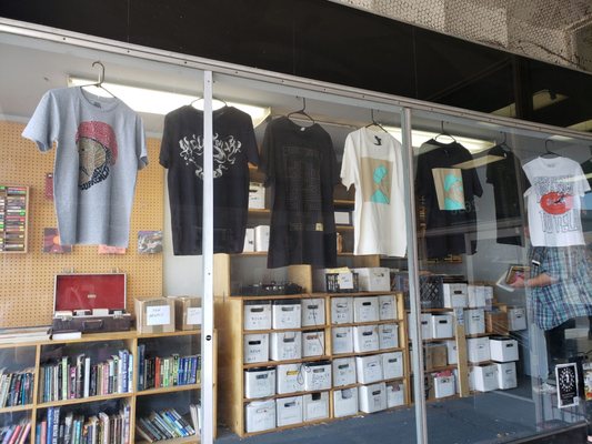 POO-BAH RECORD SHOP - 42 Photos & 130 Reviews - 2636 E Colorado Blvd ...