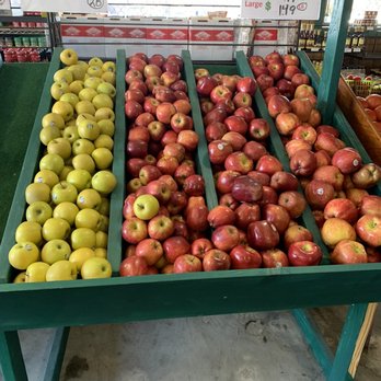 BERRY TOWN PRODUCE - Updated October 2025 - 79 Photos & 17 Reviews ...