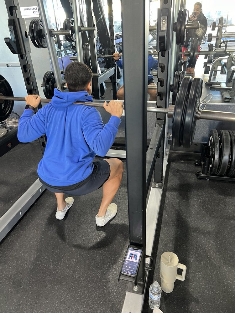 ANYTIME FITNESS - Updated December 2025 - 17 Photos & 20 Reviews - 1401 ...