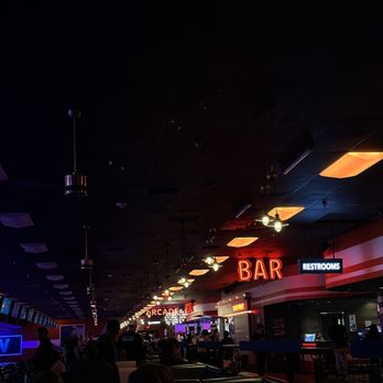 BOWLERO MURRIETA - Updated August 2024 - 143 Photos & 157 Reviews ...