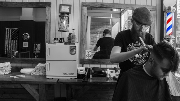 ANDERSON’S CLASSIC BARBER SHOP nearby at 1320 Milton Rd, Alton ...