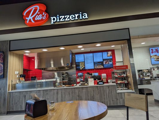 RIA’S PIZZERIA - Updated August 2025 - 125 Newport Ave, East Providence ...