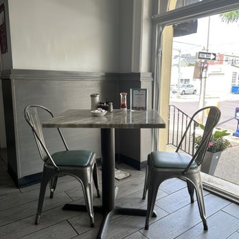 KOFFEE KORNER - Updated August 2025 - 54 Photos & 55 Reviews - 201 N ...