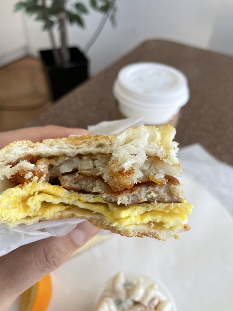 CIRCLE 7 DELI PLUS - Updated December 2025 - 297B Bay Shore Rd, Deer ...