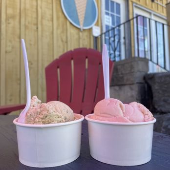 SLICKERS - Updated October 2025 - 43 Photos & 55 Reviews - 271 Main St ...