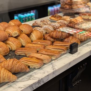 CAFE BELEM - Updated December 2025 - 60 Photos & 17 Reviews - 546 ...