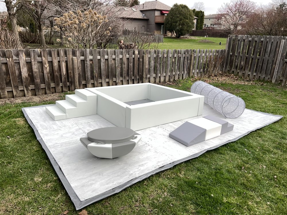 CANDYLAND PLAYHOUSE - Updated July 2024 - Bloomington, Illinois - Party ...