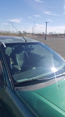 SUPREME AUTO GLASS - Updated January 2026 - 10 Photos & 28 Real Reviews ...