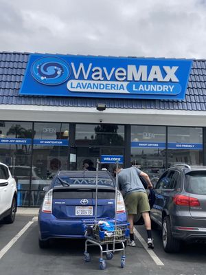 WAVEMAX LAUNDRY LONG BEACH - Updated December 2025 - 86 Photos & 43 ...