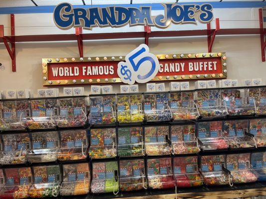 GRANDPA JOE’S CANDY SHOP - Updated October 2025 - 18 Photos - 304 Main ...