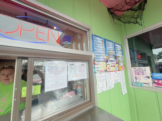 THE LILLY PAD ICE CREAM SHOP - Updated October 2025 - 627 Pennsylvania ...