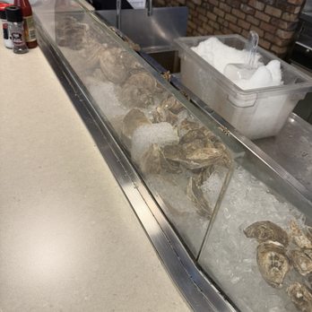HALF SHELLS SEAFOOD GRILL - Updated January 2026 - 683 Photos & 611 ...