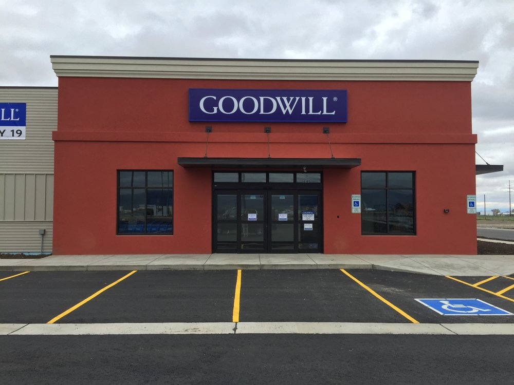 GOODWILL STORE - Updated December 2025 - 22 Photos & 17 Reviews - 6161 ...