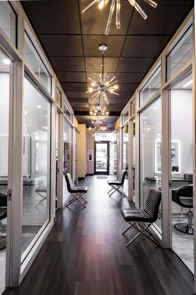 CHANGES SALON STUDIOS - Updated January 2026 - 13 Photos - 2046 Polaris ...