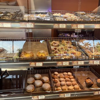 BREAD PETE - Updated February 2025 - 70 Photos & 74 Reviews - 4402 S ...