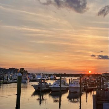 SUNSETS - Updated September 2025 - 59 Photos & 153 Reviews - 302 S ...