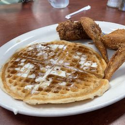 SAROM’S SOUTHERN KITCHEN - Updated December 2025 - 1197 Photos & 798 ...