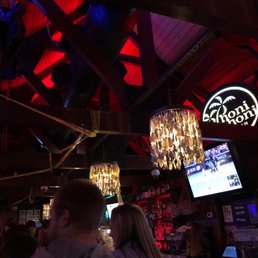 THE HONI-HONI BAR - Updated October 2025 - 71 Photos & 78 Reviews ...