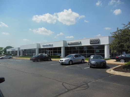 NAPLETON MERCEDES LOVES PARK - Updated October 2025 - 12 Photos & 10 ...